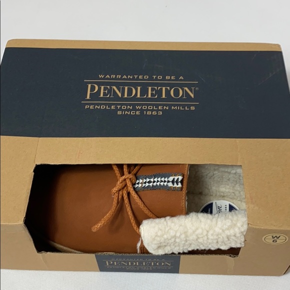 Pendleton | Shoes | Pendleton Caravan Fold Slippers | Poshmark